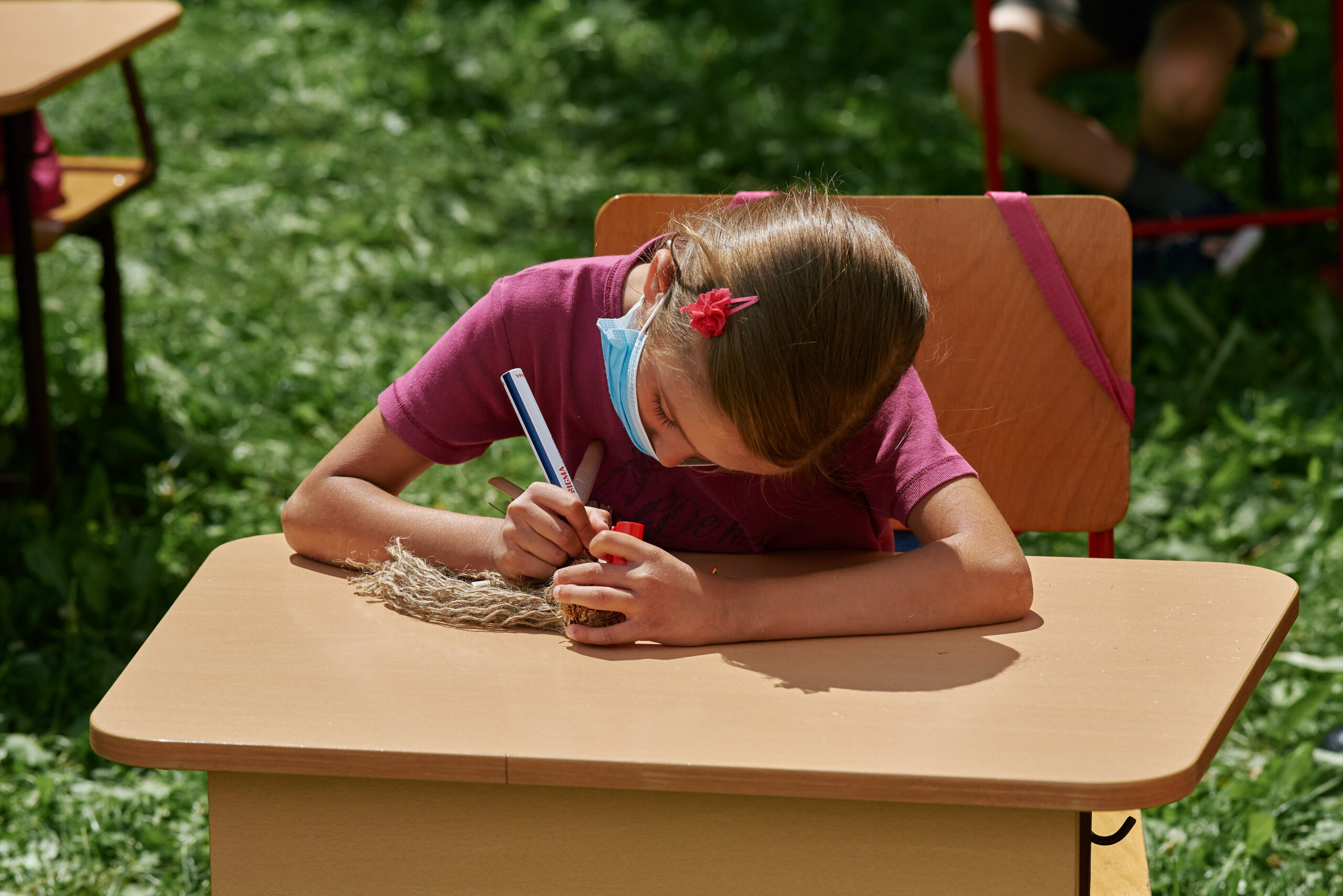 Peste 86.000 de copii români au părinți plecați la muncă în străinătate ...