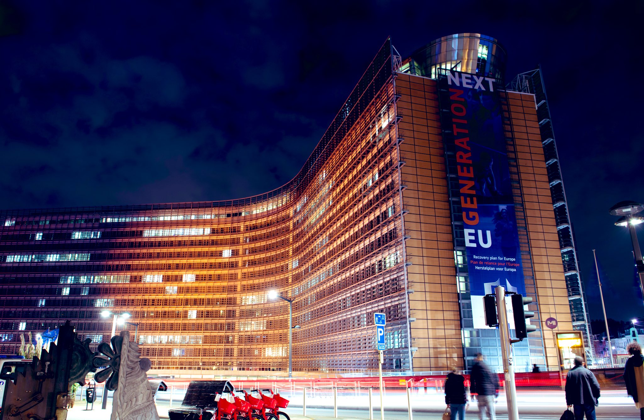 Comisia Europeană acționează rapid pentru a se adopta la timp bugetul ...