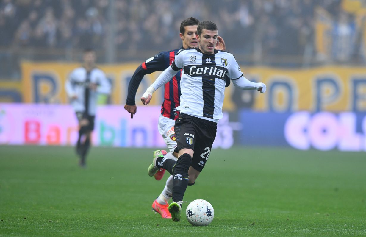 Valentin Mihăilă a acceptat transferul la altă echipă din Serie A ...
