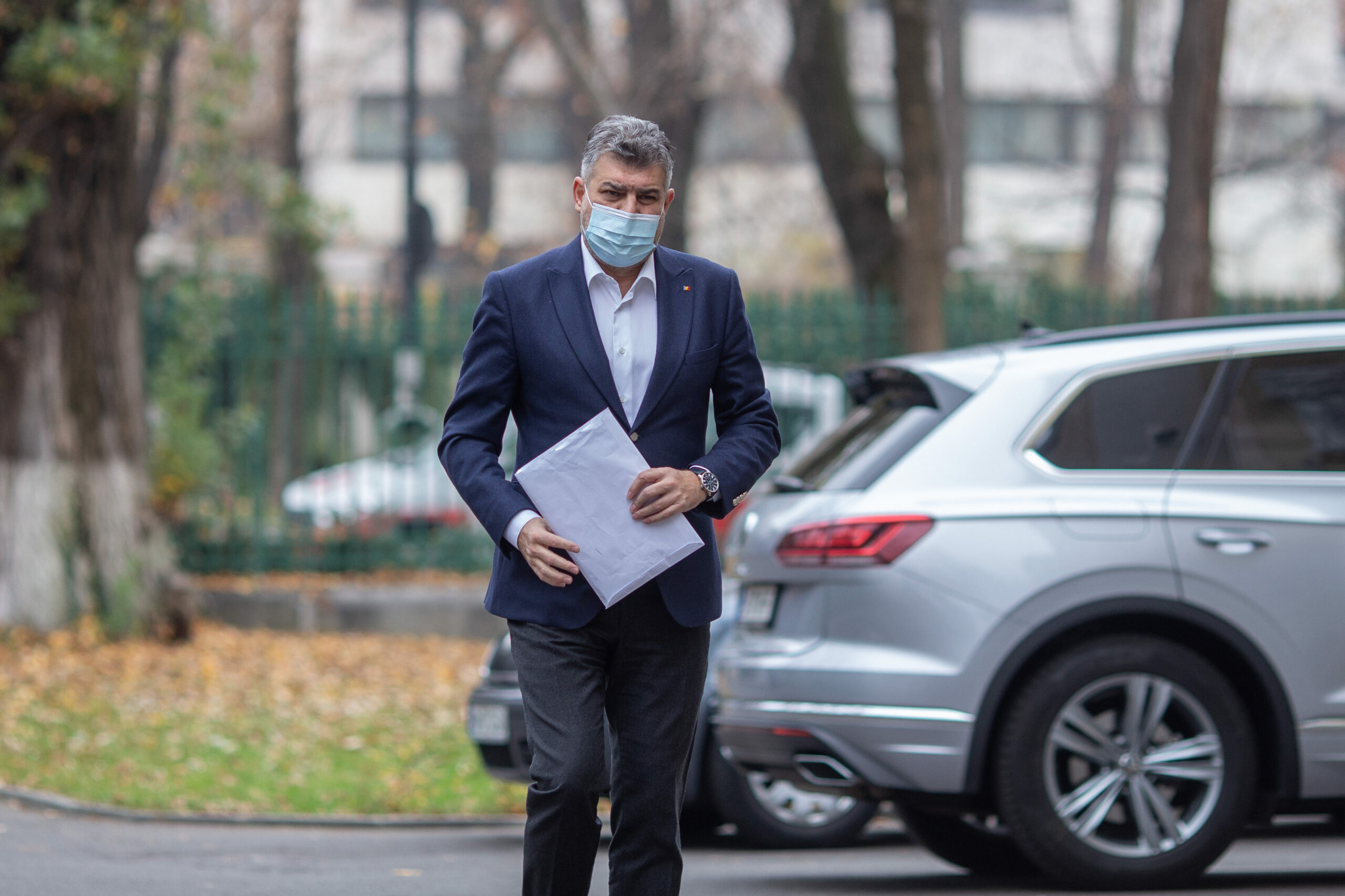 Ciolacu îi spune lui Nicușor Dan că poate pleca acasă, dacă stă să ...