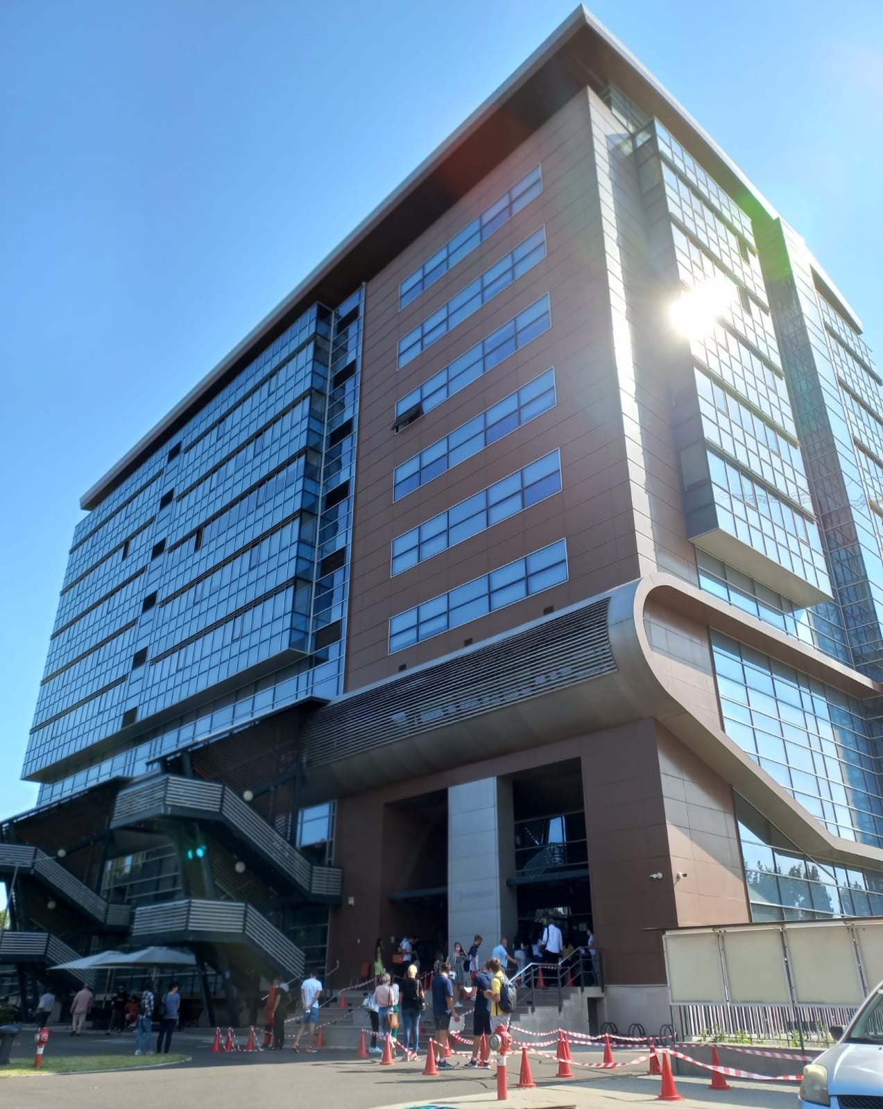 SNSPA va continua cursurile online, cel puţin până în 4 aprilie ...