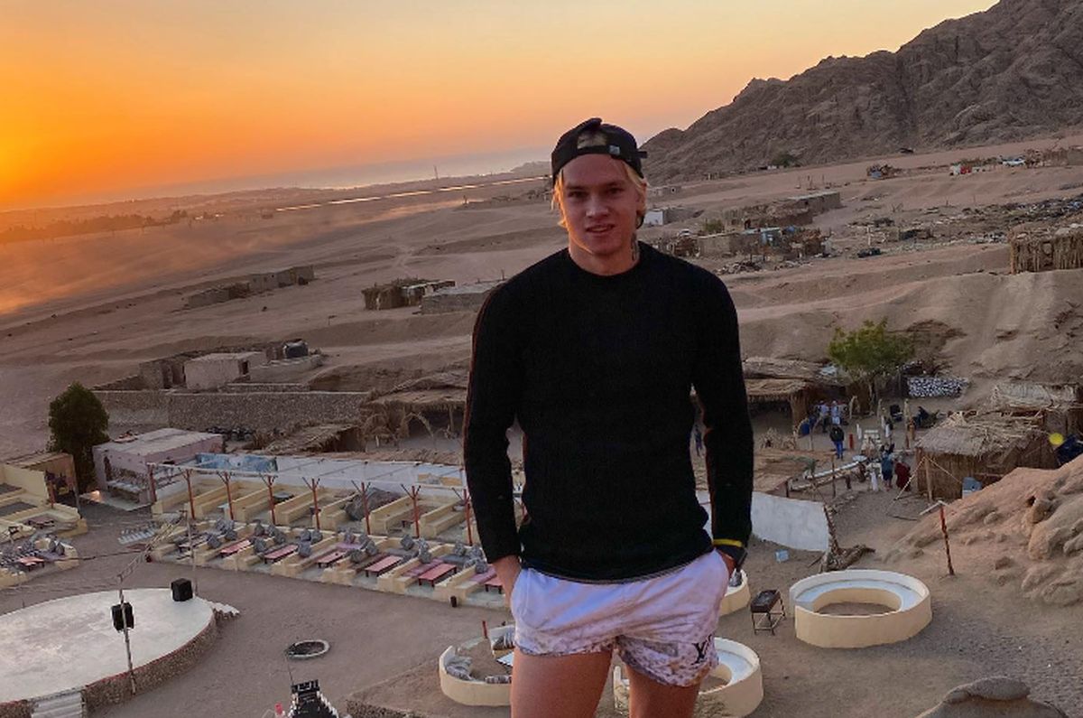 Presa din Ucraina anunță că fotbalistul Mykhailo Mudryk ar fi fost ...