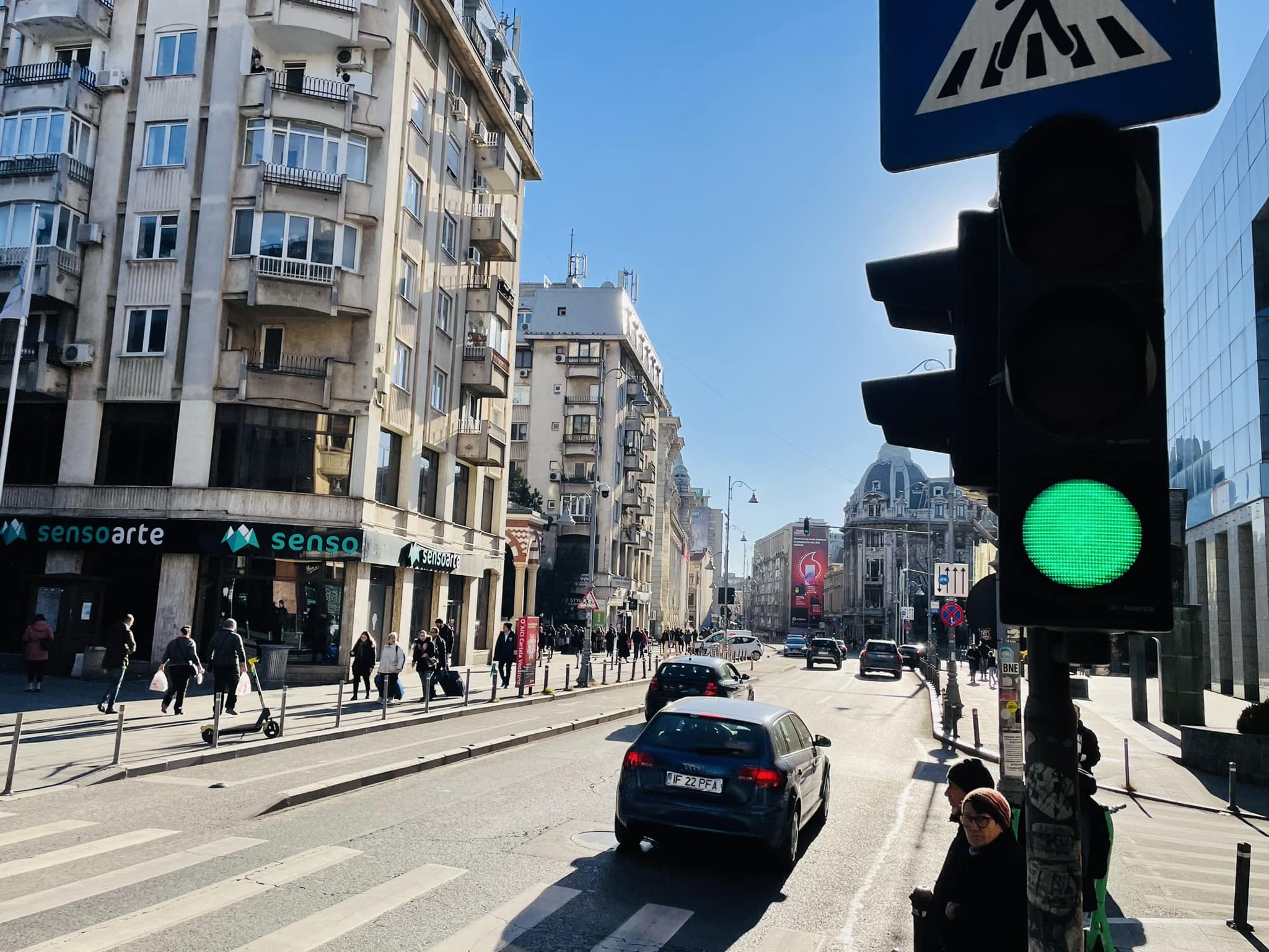 București: Semafoare inteligente cu bani din PNRR. Se schimbă și 10% ...