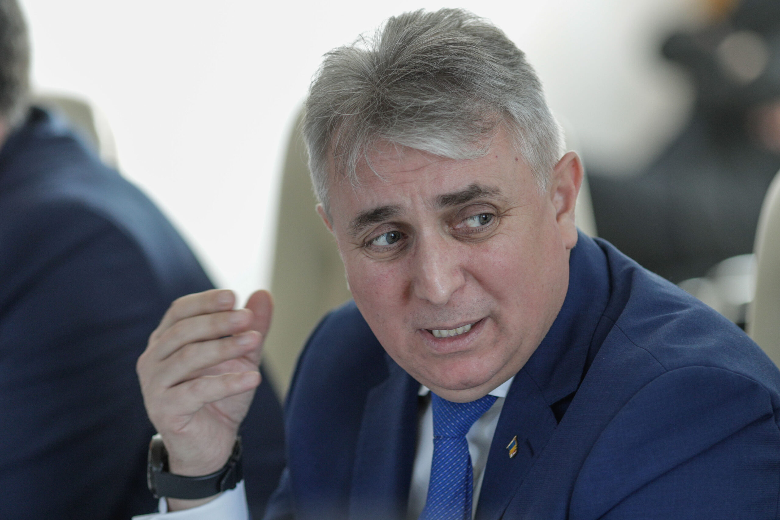 Lucian Bode a plagiat în teza de doctorat. Comisia de Etică a UBB cere ...