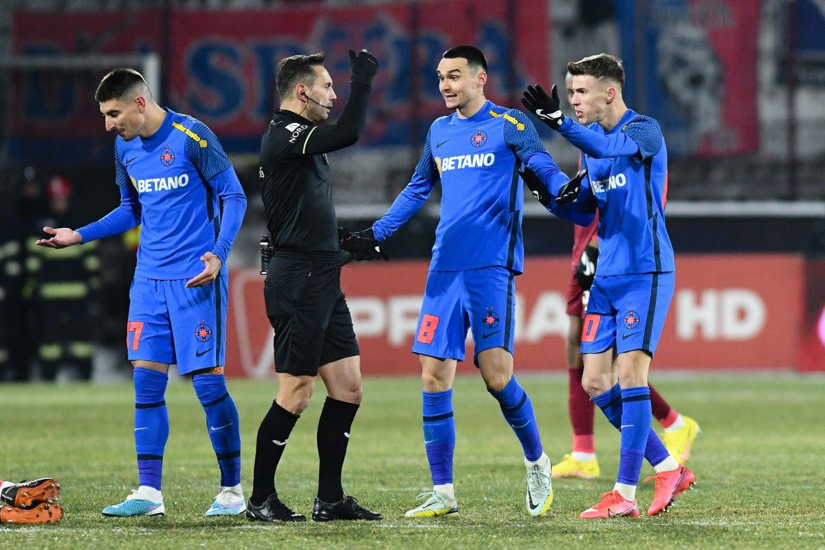 FCSB are încă o problemă după pierderea titlului: "Nu stăm foarte bine ...