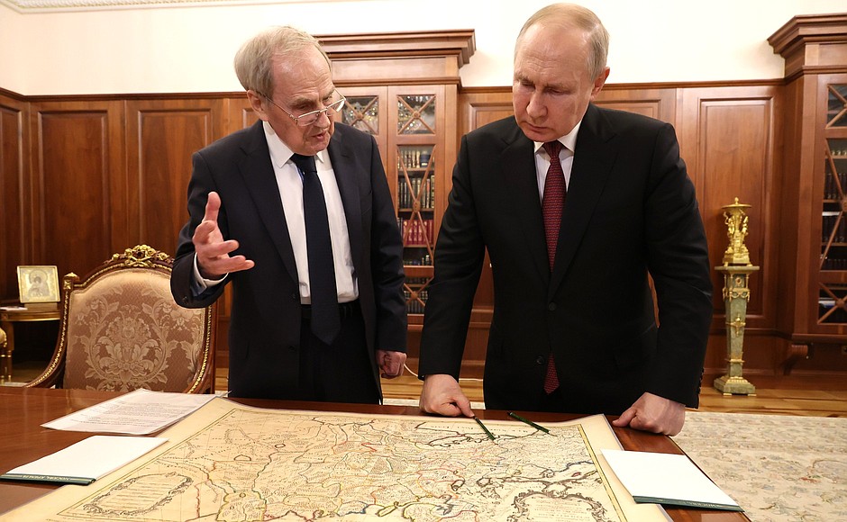 Putin insistă că Ucraina nu a existat în istoria omenirii până la URSS ...