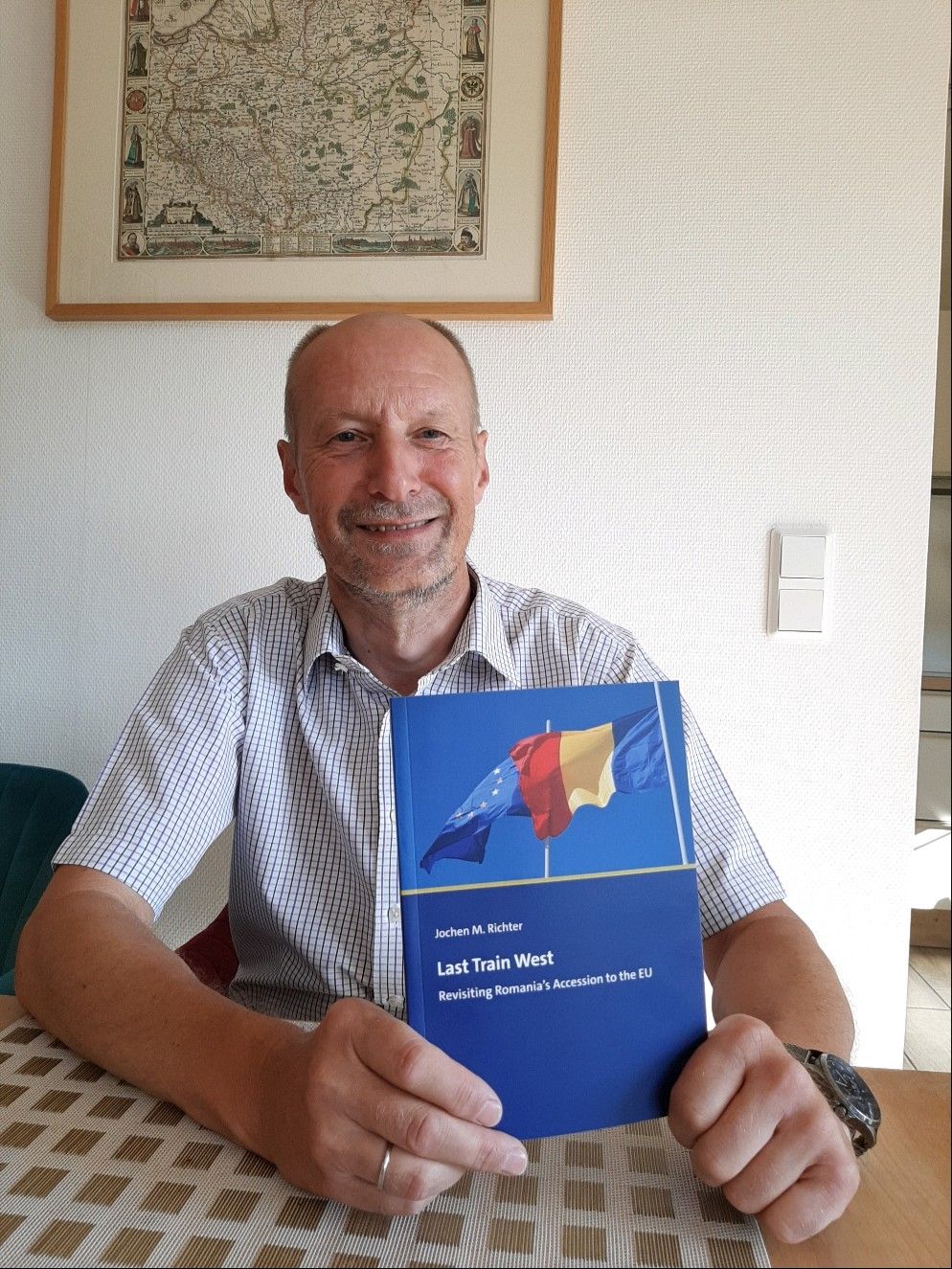 România a reușit, de ce nu sărbătorim 15 ani de UE? Renunțarea la ...