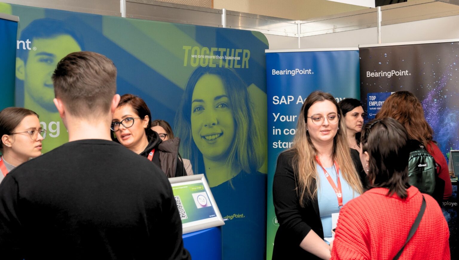 Lista companiilor cu planuri de recrutare în această toamnă. 7.000 de ...