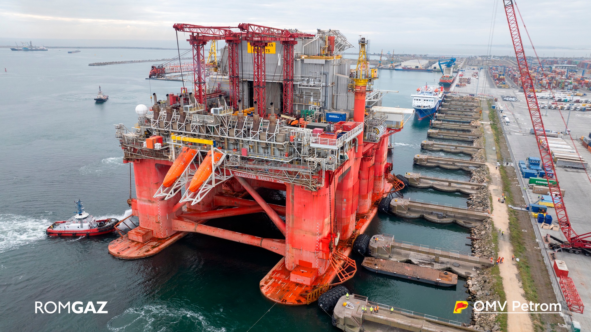 Moment important pentru Neptun Deep. Unitatea de foraj offshore a ajuns ...