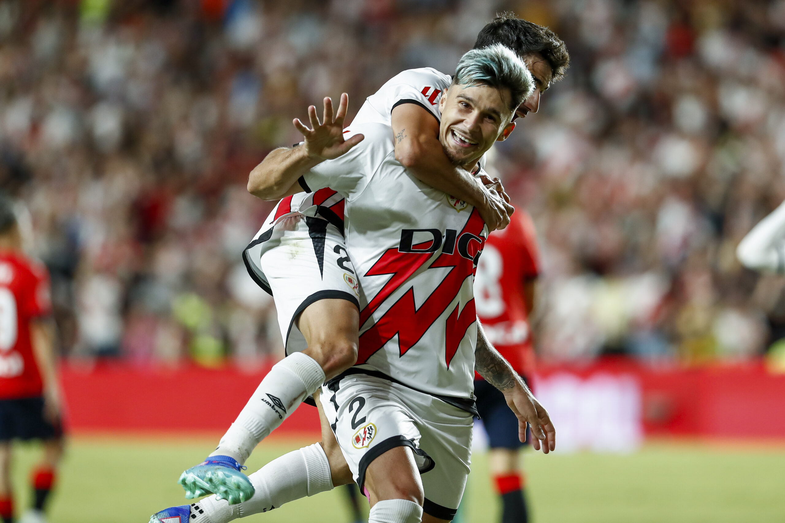 Transferul lui Andrei Rațiu la Barcelona, deturnat de un colos din ...