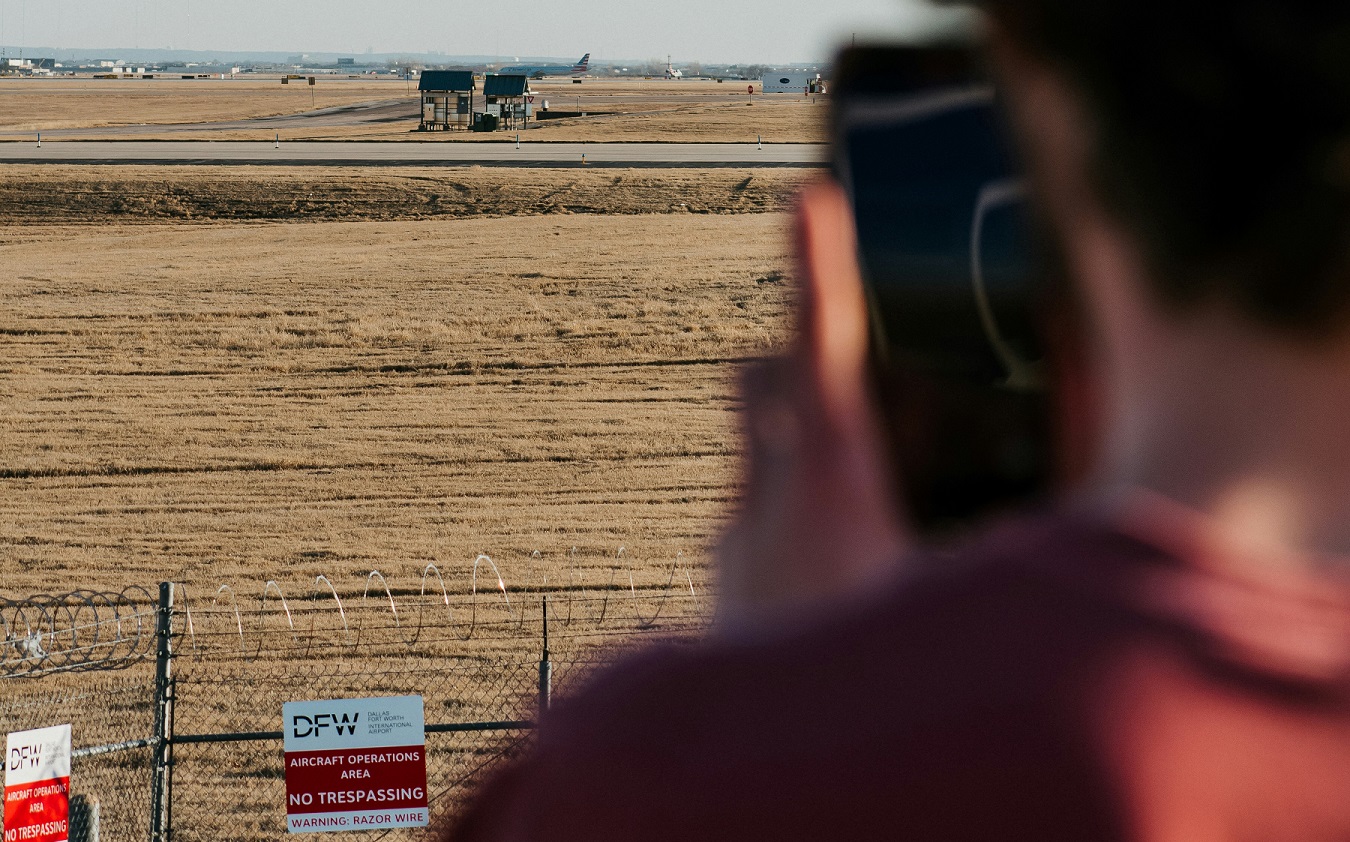 O celulă bulgărească de spionaj pregătea atacuri la o bază militară ...