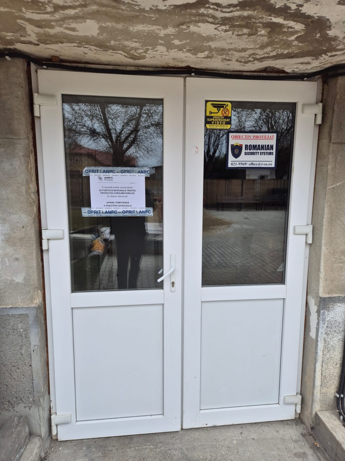 ANPC a găsit nereguli în 632 din cele peste 730 de centre pentru ...
