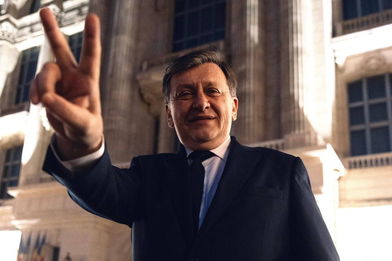 (P) Crin Antonescu: „Transparența înseamnă respect. Vă invit să creăm ...