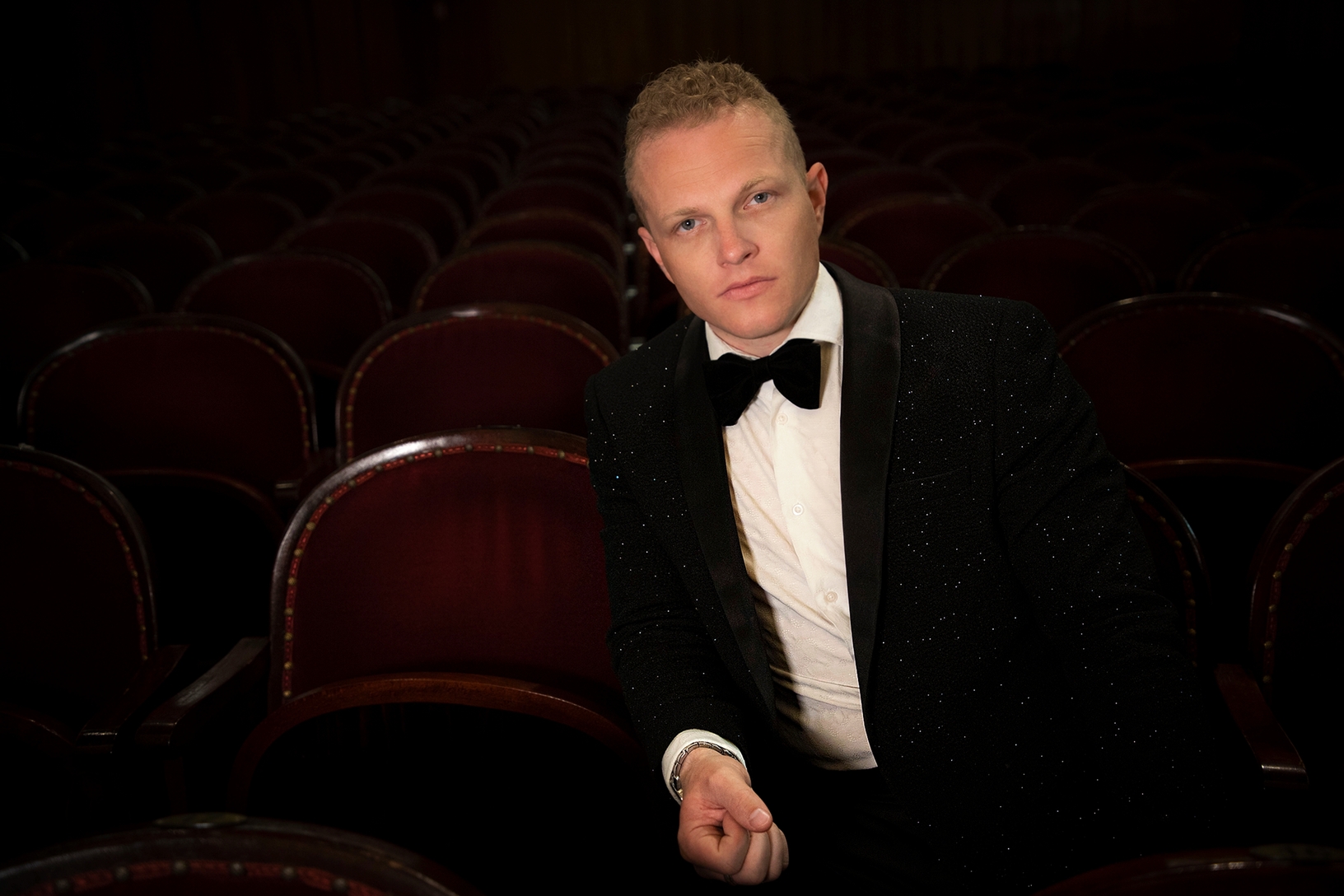 Tenorul Ștefan von Korch aduce „Bucuria Învierii Domnului” pe 23 ...