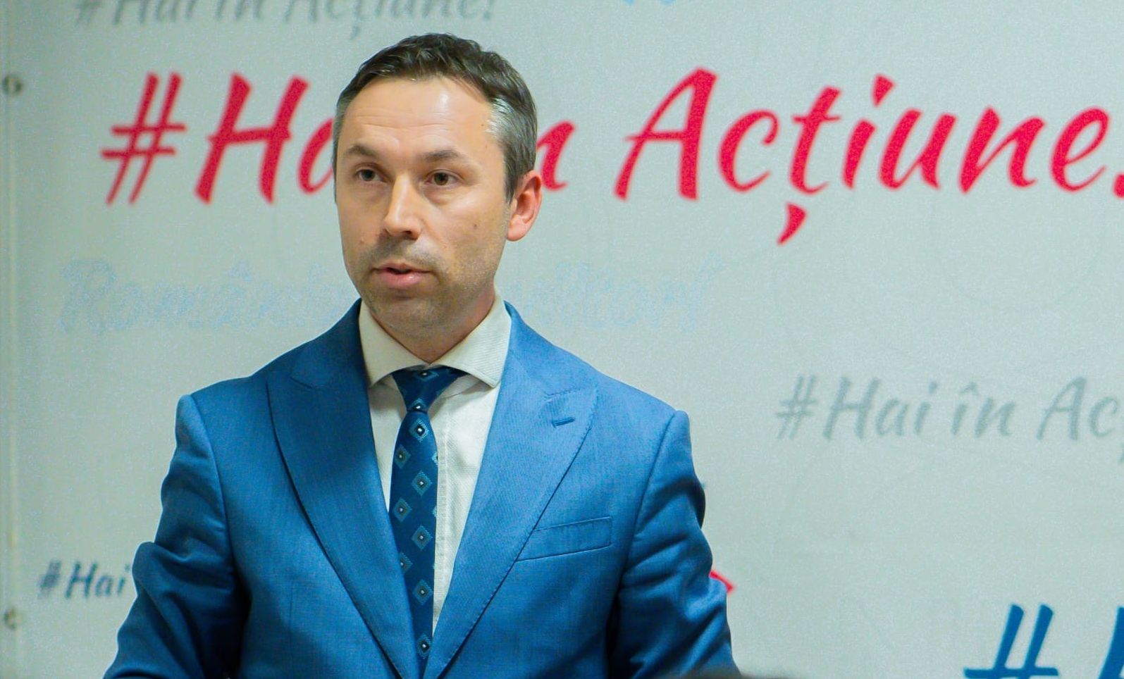 Un partid neparlamentar, dar cu reprezentare locală, lansează ...