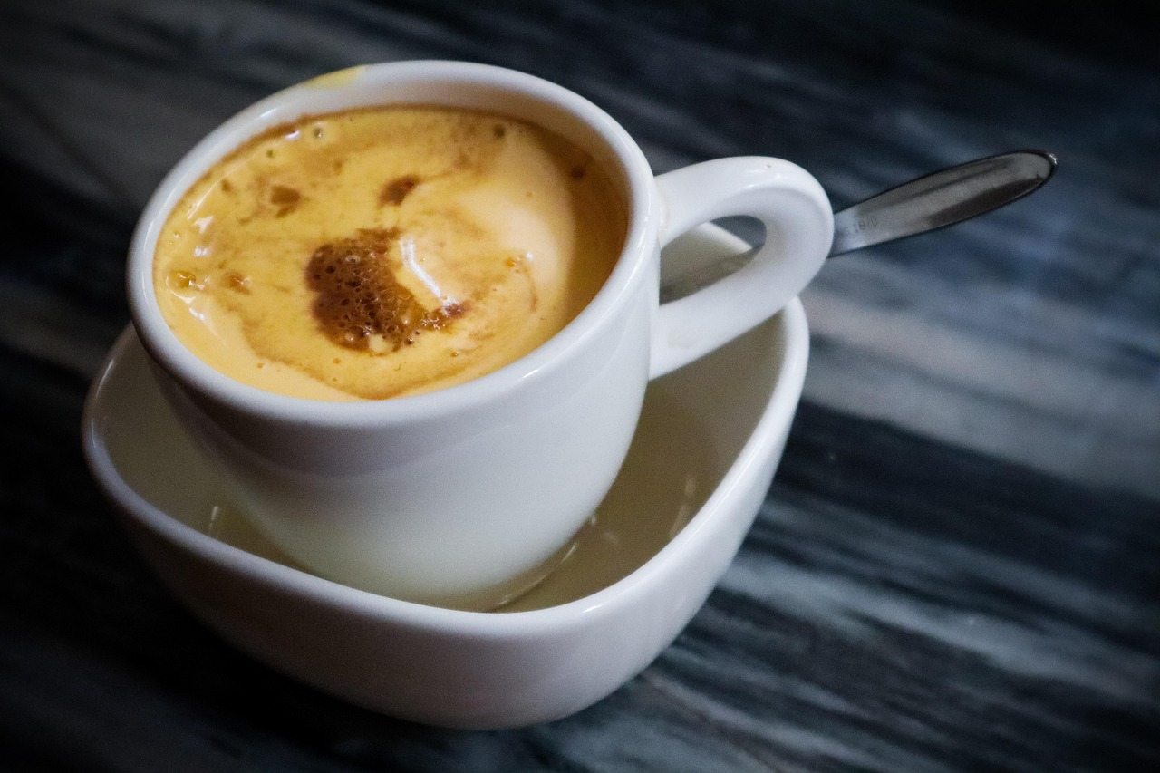 Cu ce medicamente și în ce fel interferează cafeaua. Mare grijă ...