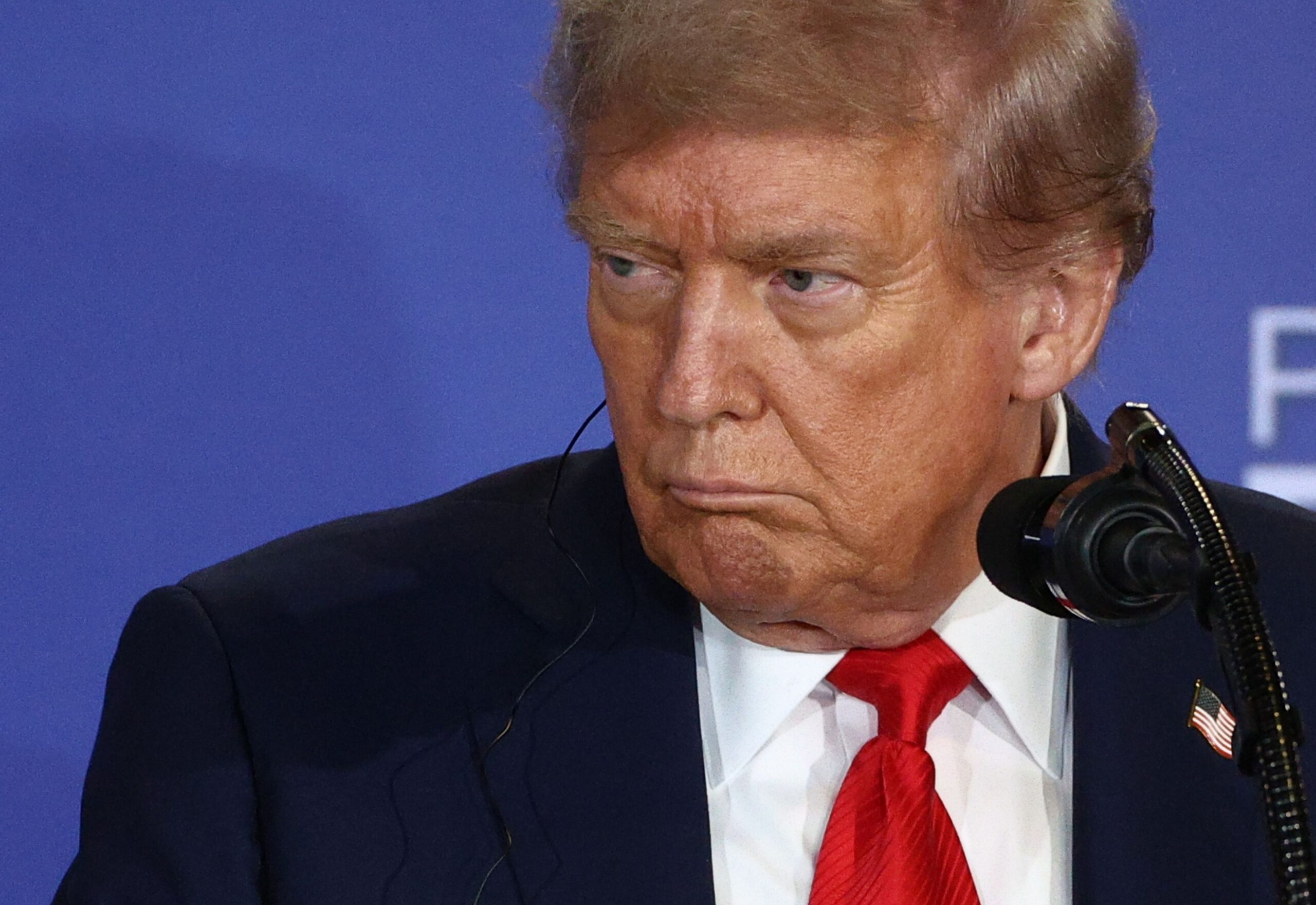 Donald Trump ironizează o jurnalistă franceză: „Frumos accent, dar nu ...