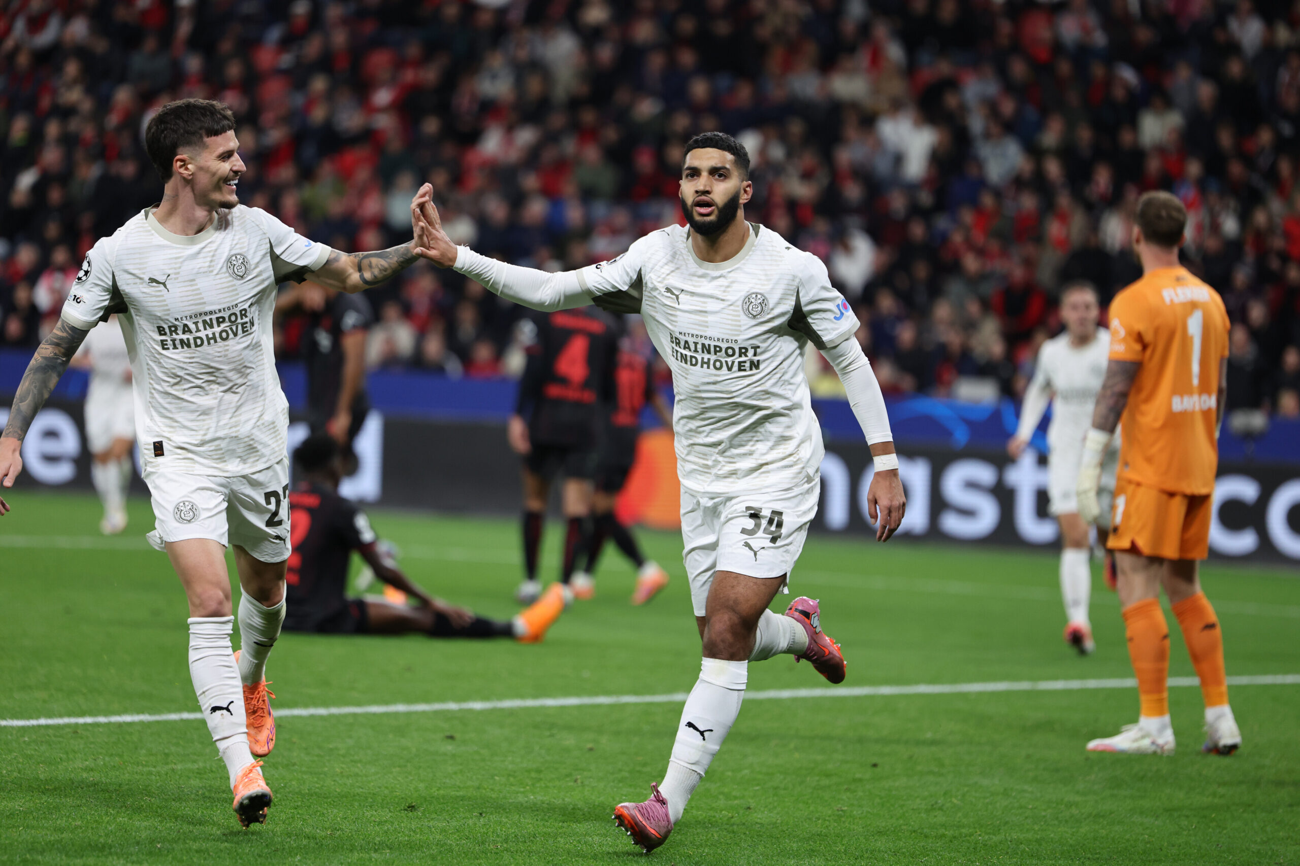 Presa din Olanda, cucerită de Dennis Man după meciul fabulos făcut ...