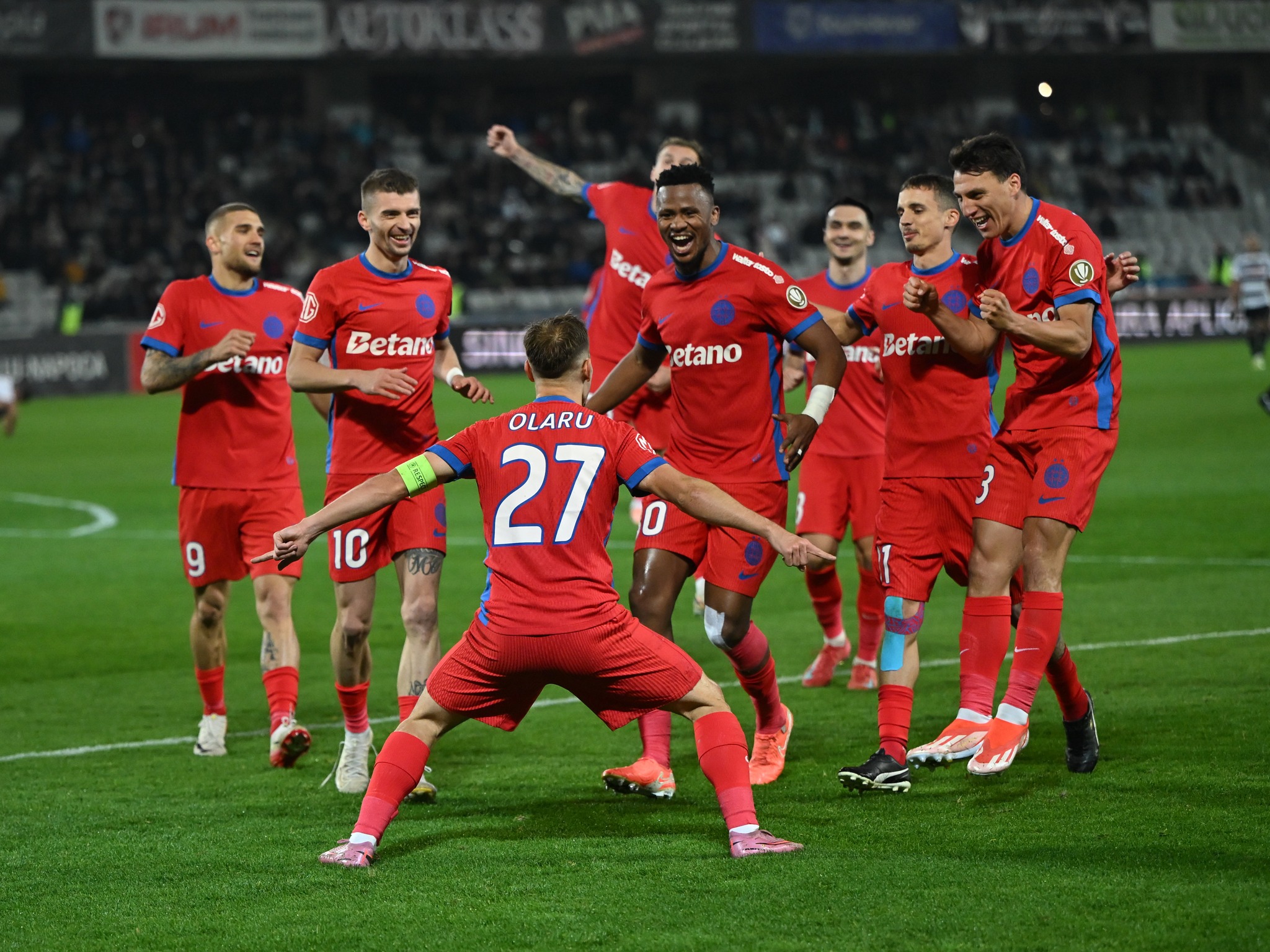 Întăriri la FCSB: Gură mare de oxigen pentru campioanei României ...