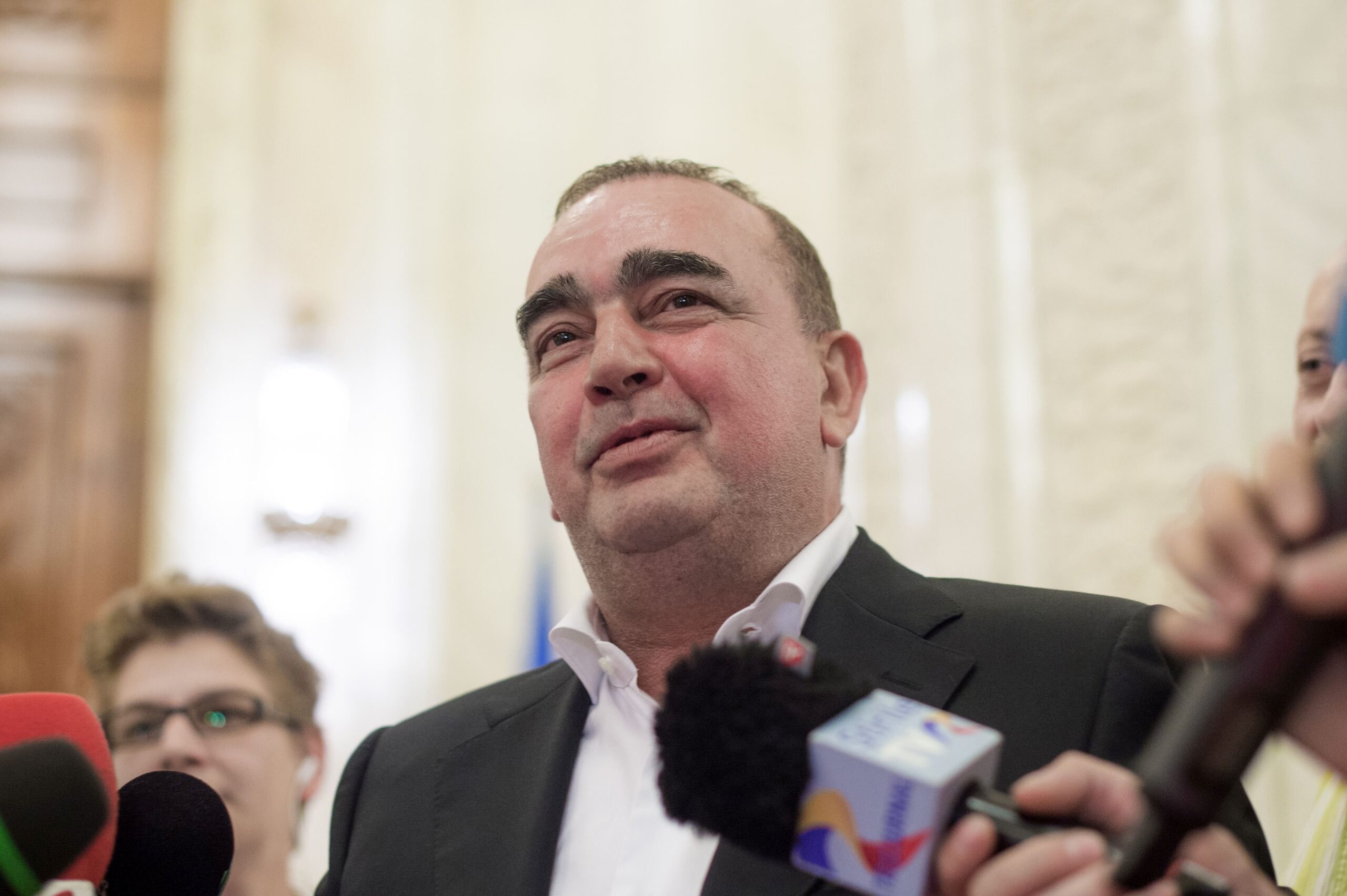 CNSAS: Unul dintre candidații la Primăria Capitalei a fost cadru al ...