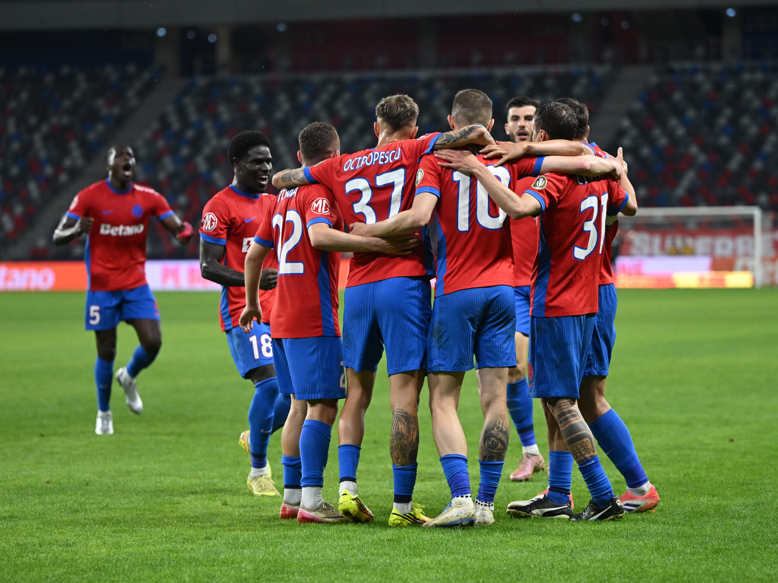 FCSB, luată prin surprindere: Jucătorul privit cu scepticism a ...